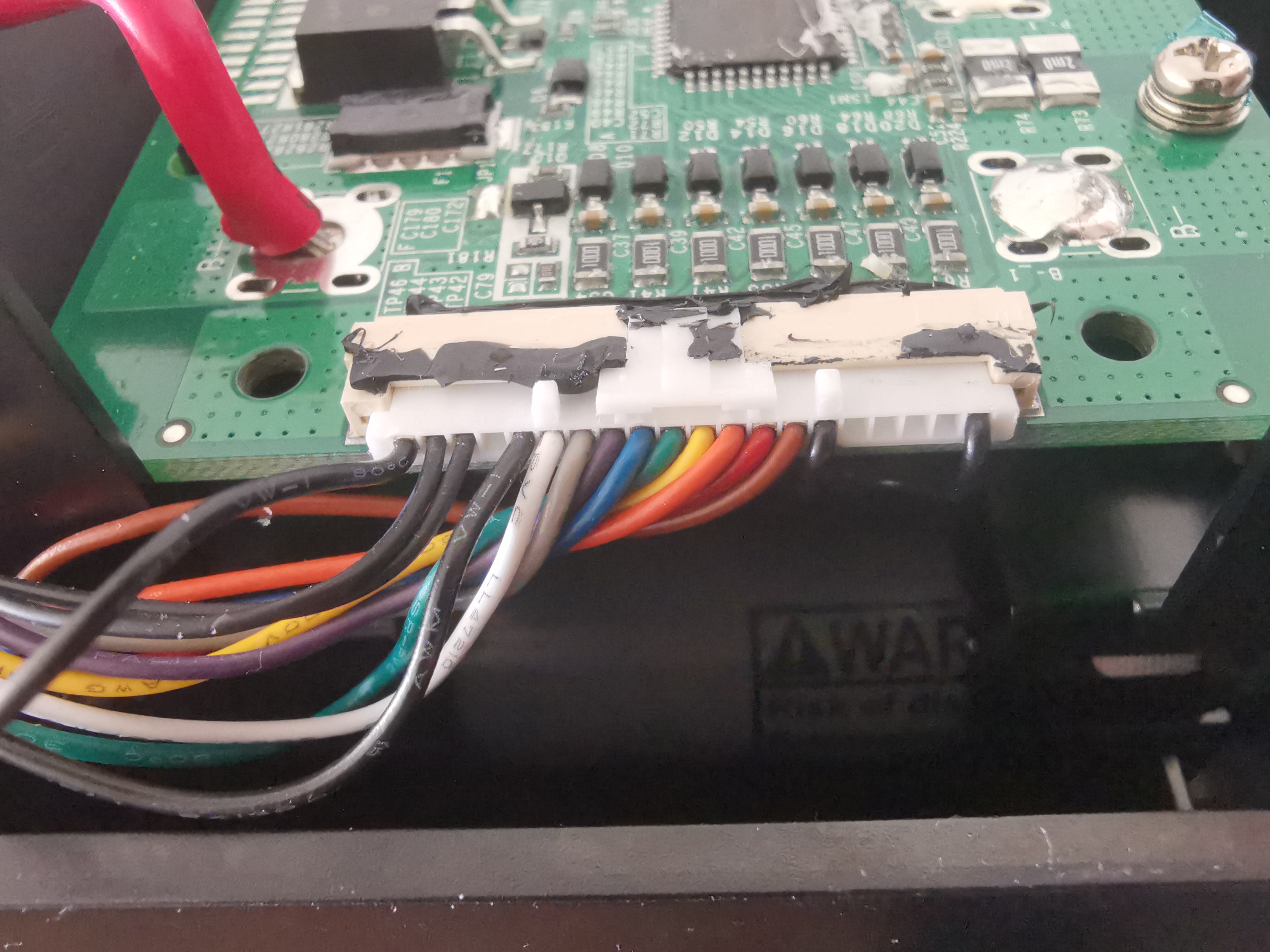 [es] - Prepoznaje li neko konektore sa slike